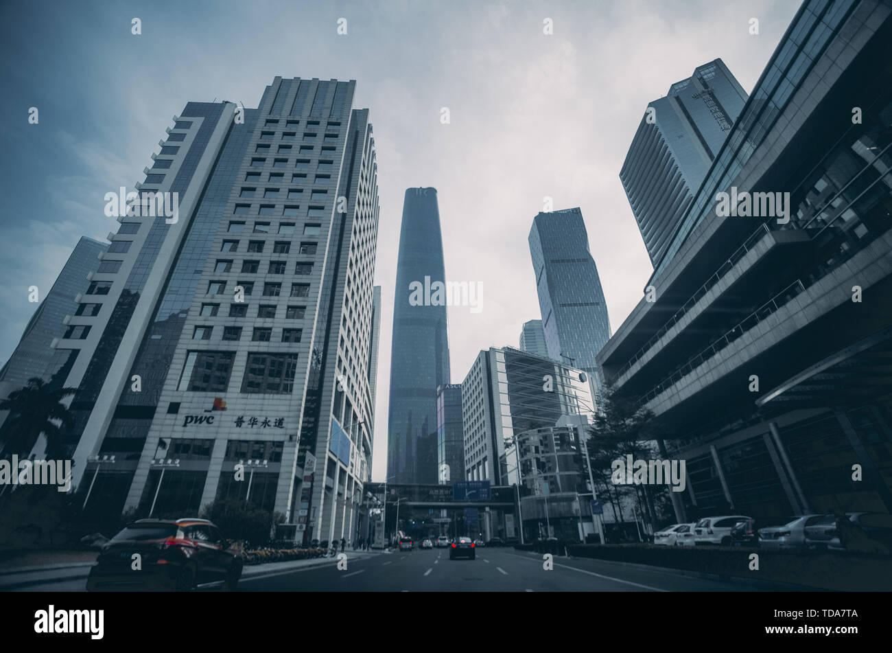 Buy buildings hi-res stock photography and images - Alamy