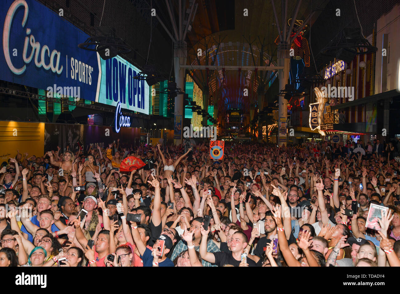 Viva vision light show hi-res stock photography and images - Alamy