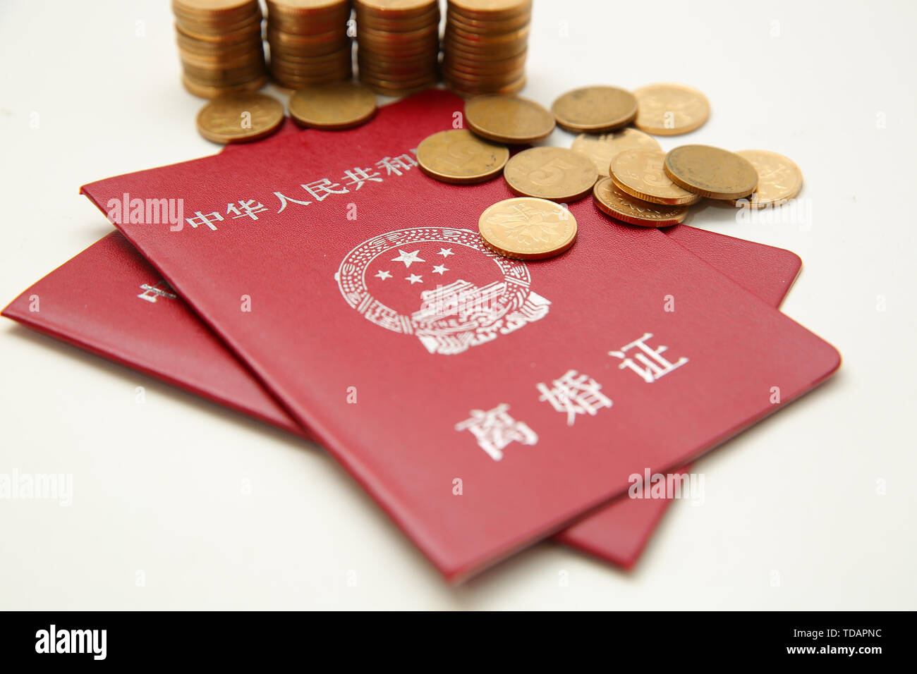 Certificate divorce hi-res stock photography and images - Alamy