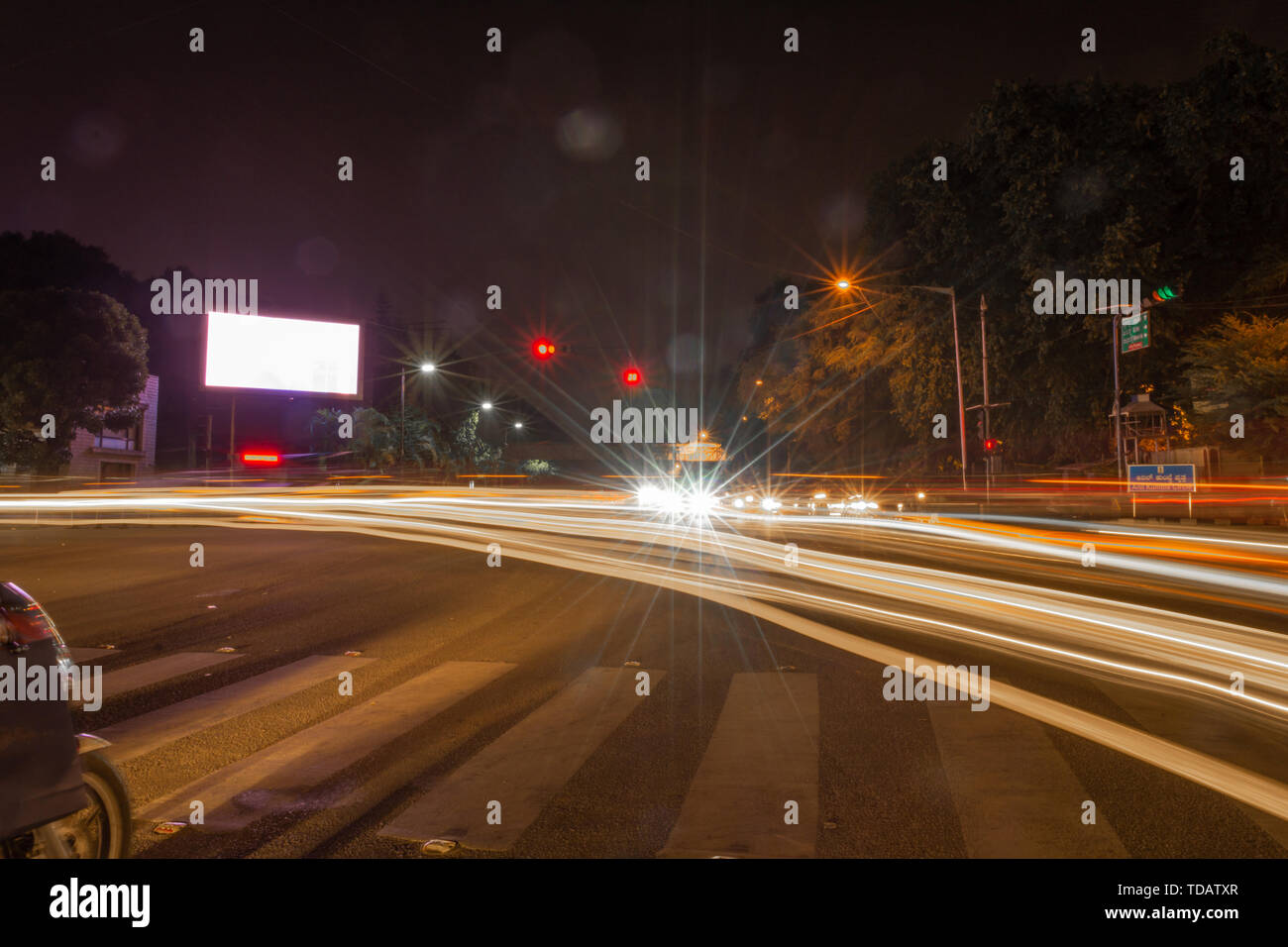 Commercial street bangalore hi-res stock photography and images - Alamy