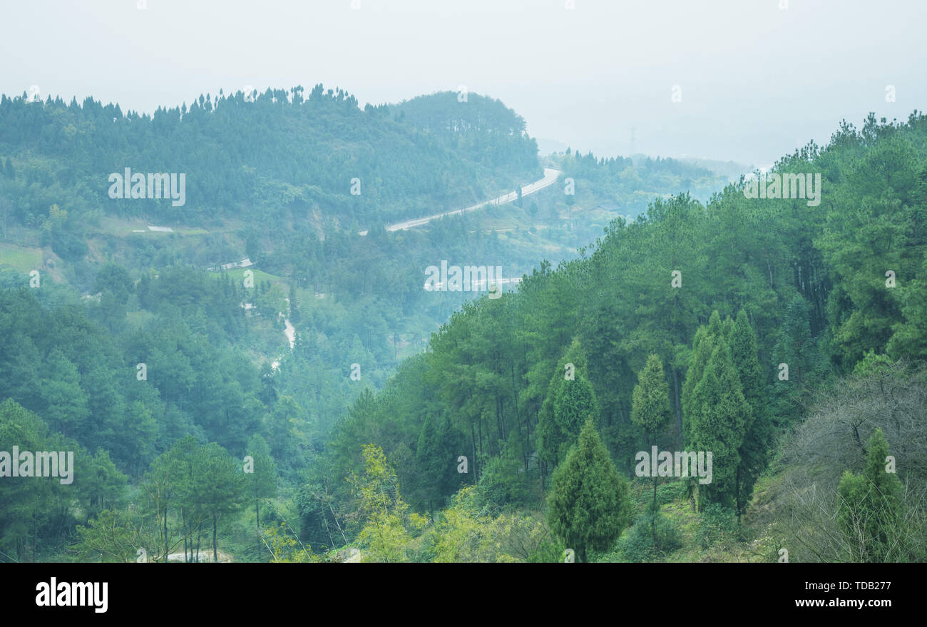 Scenery of Bashu mountains and rivers in Dazhu County, Sichuan Province ...