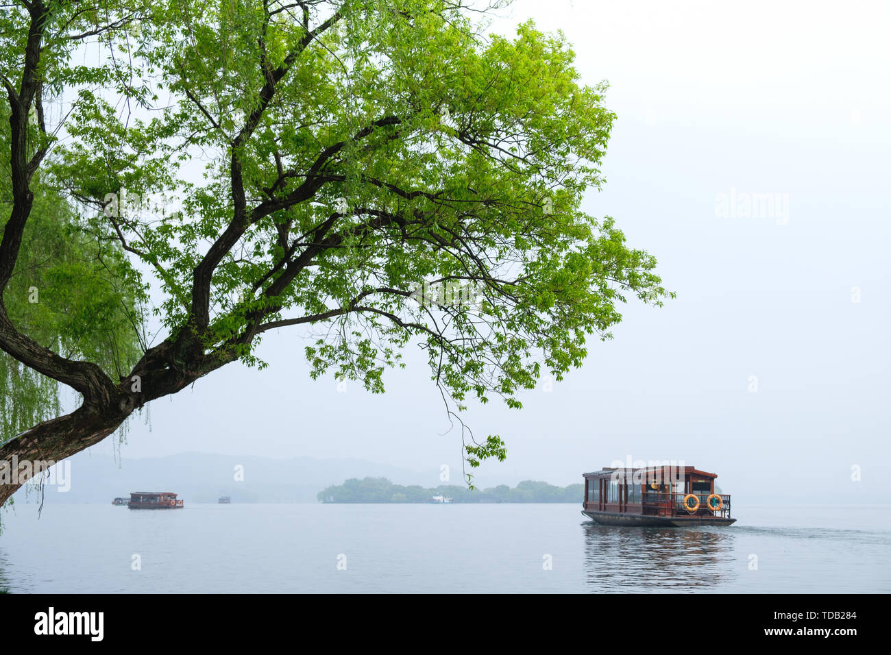 Hangzhou gardens hi-res stock photography and images - Alamy