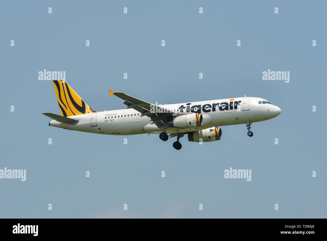 Commercial tat hi-res stock photography and images - Alamy