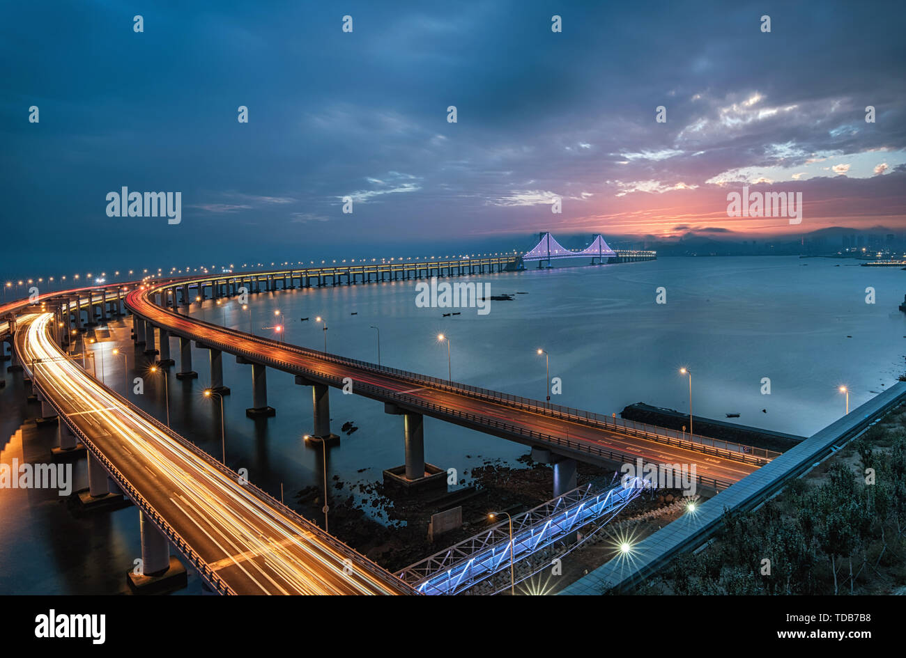 Dalian transportation hi-res stock photography and images - Alamy