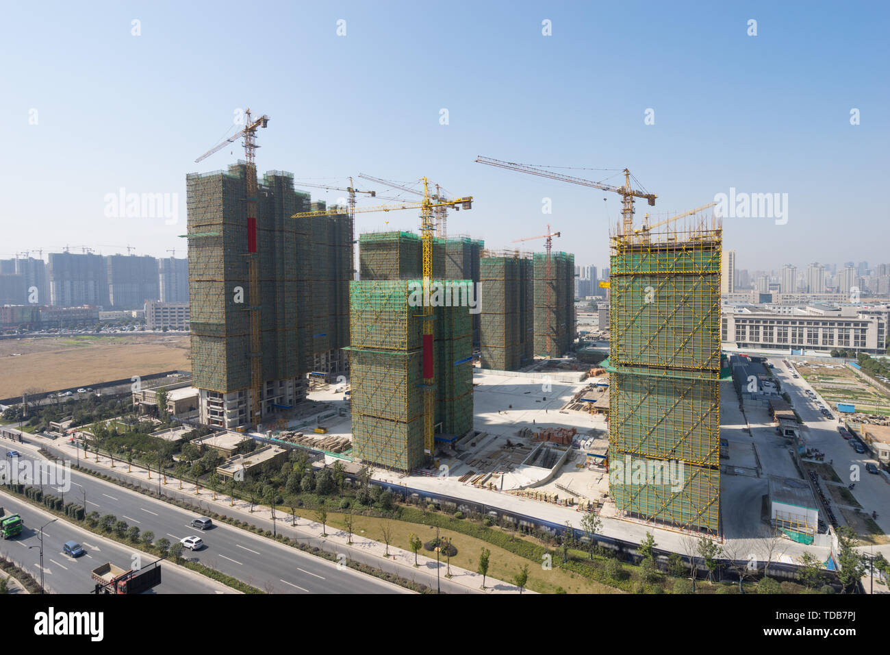 Construction site in modern city Stock Photo - Alamy