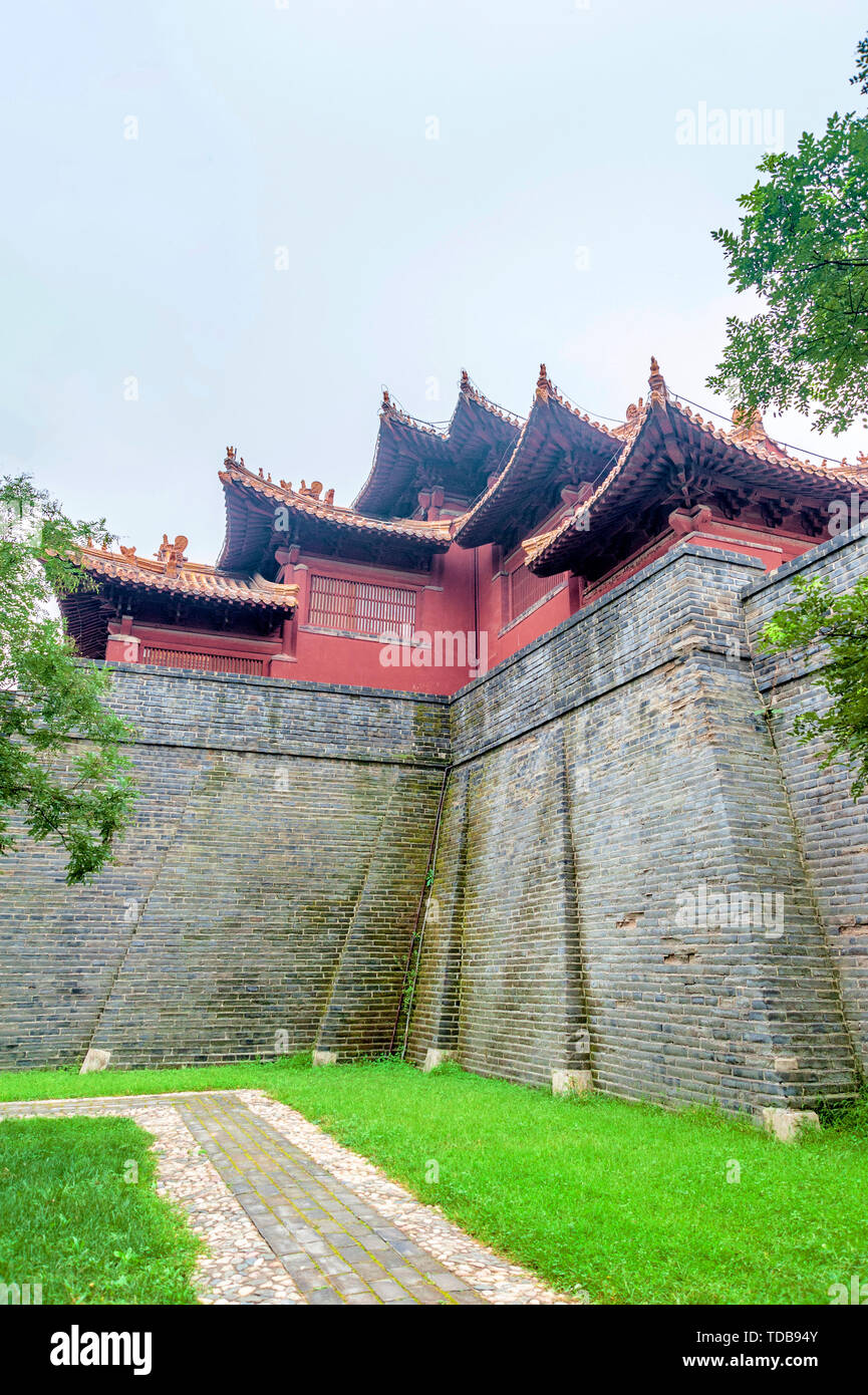 Wuyue dai temple hi-res stock photography and images - Alamy