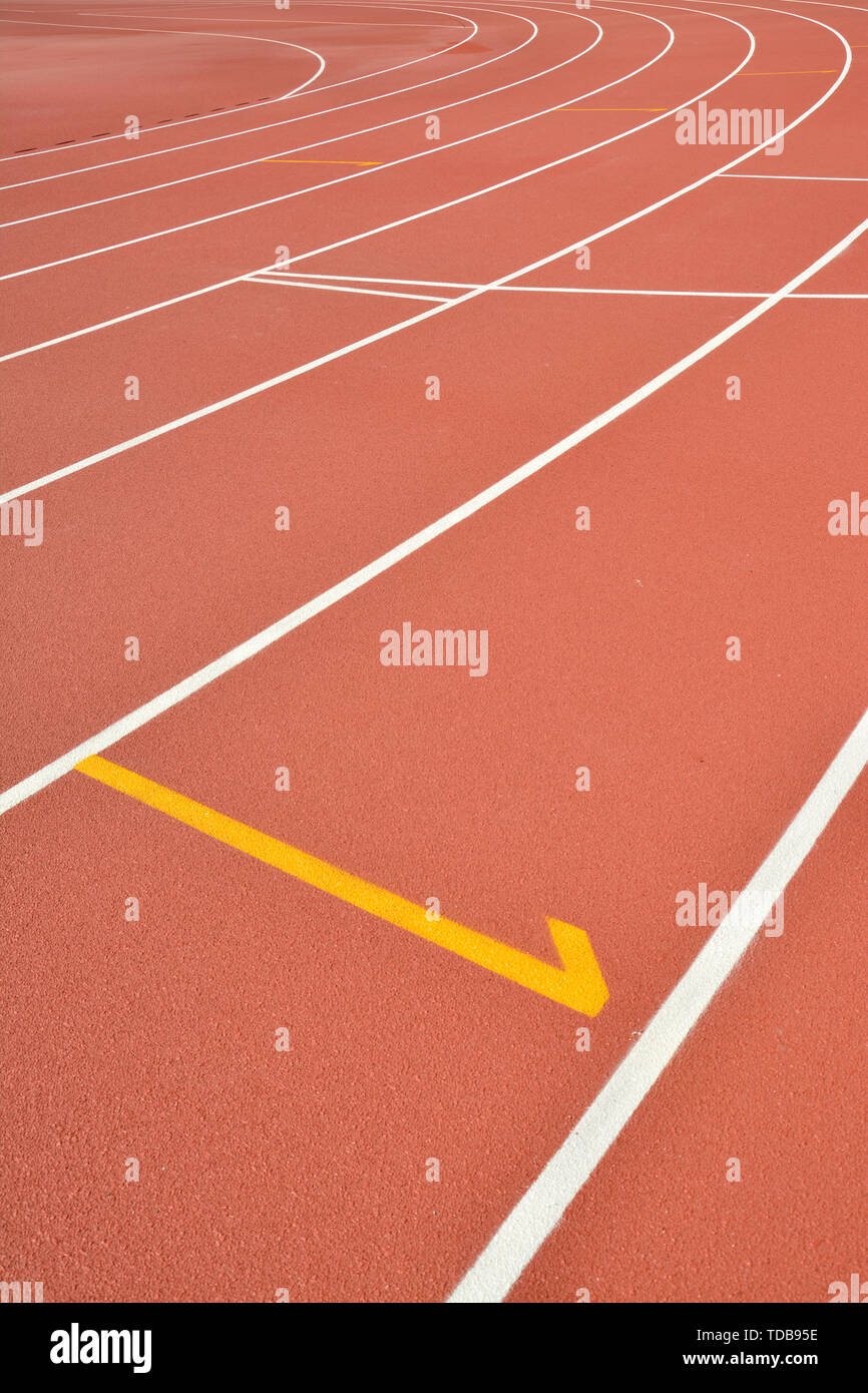 Linear field athletes hi-res stock photography and images - Alamy