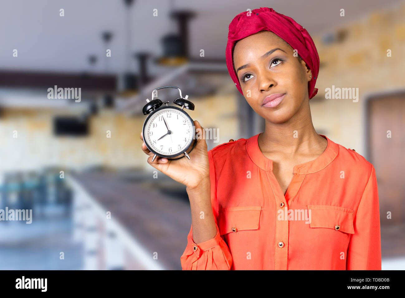 Business woman clock concern hi-res stock photography and images - Alamy