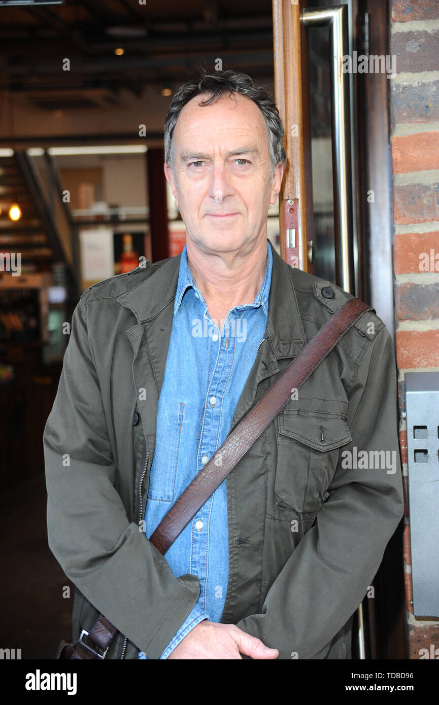 Angus deayton 2019 hi-res stock photography and images - Alamy
