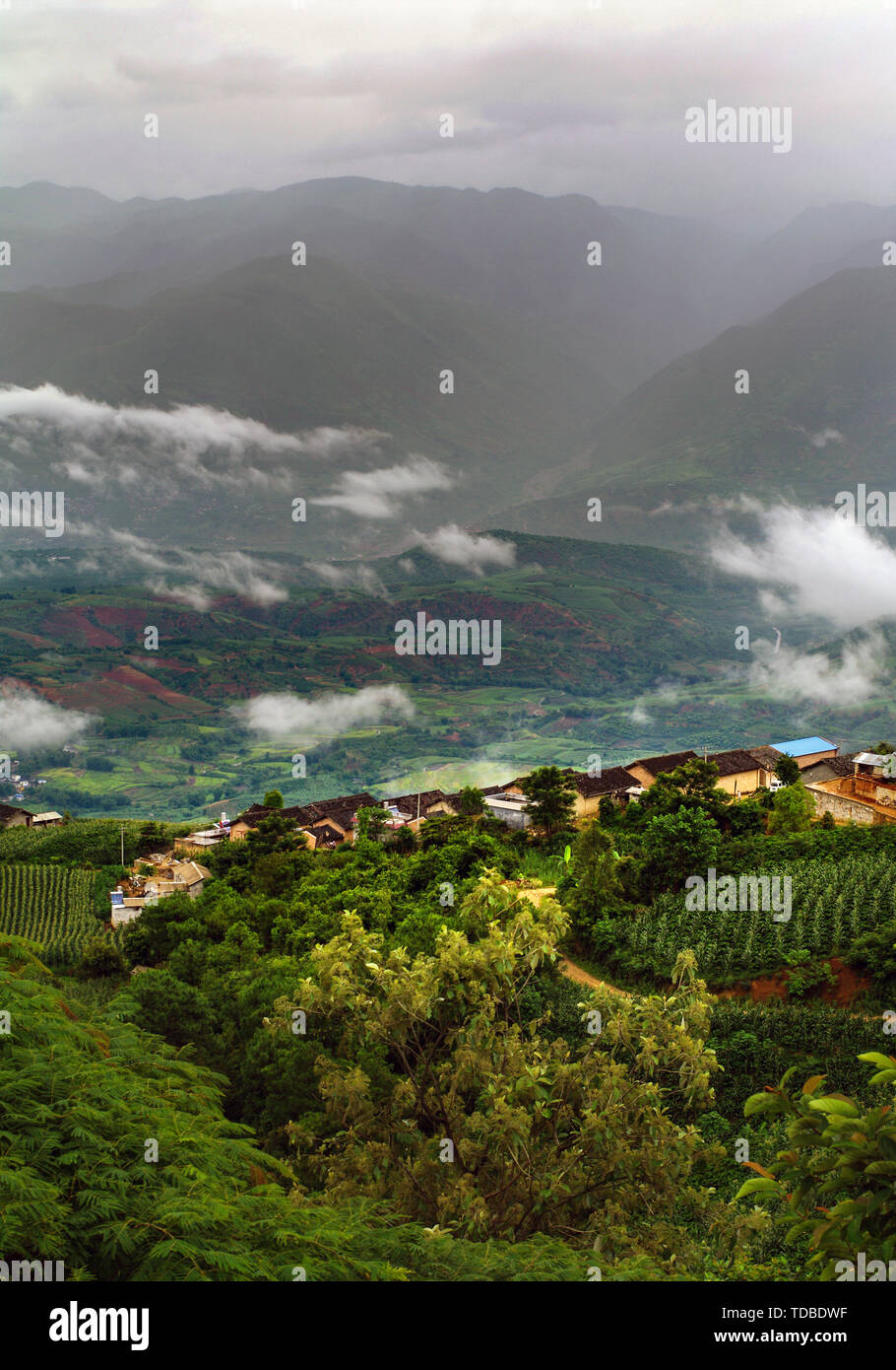 The scenery of the Grand Canyon in Yunnan Stock Photo - Alamy