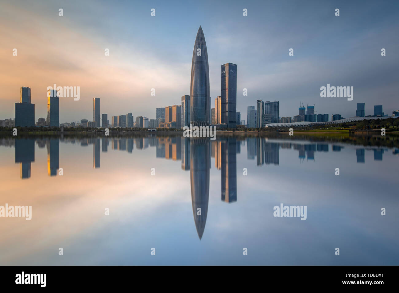 Shenzhen bay china resources building hi-res stock photography and ...