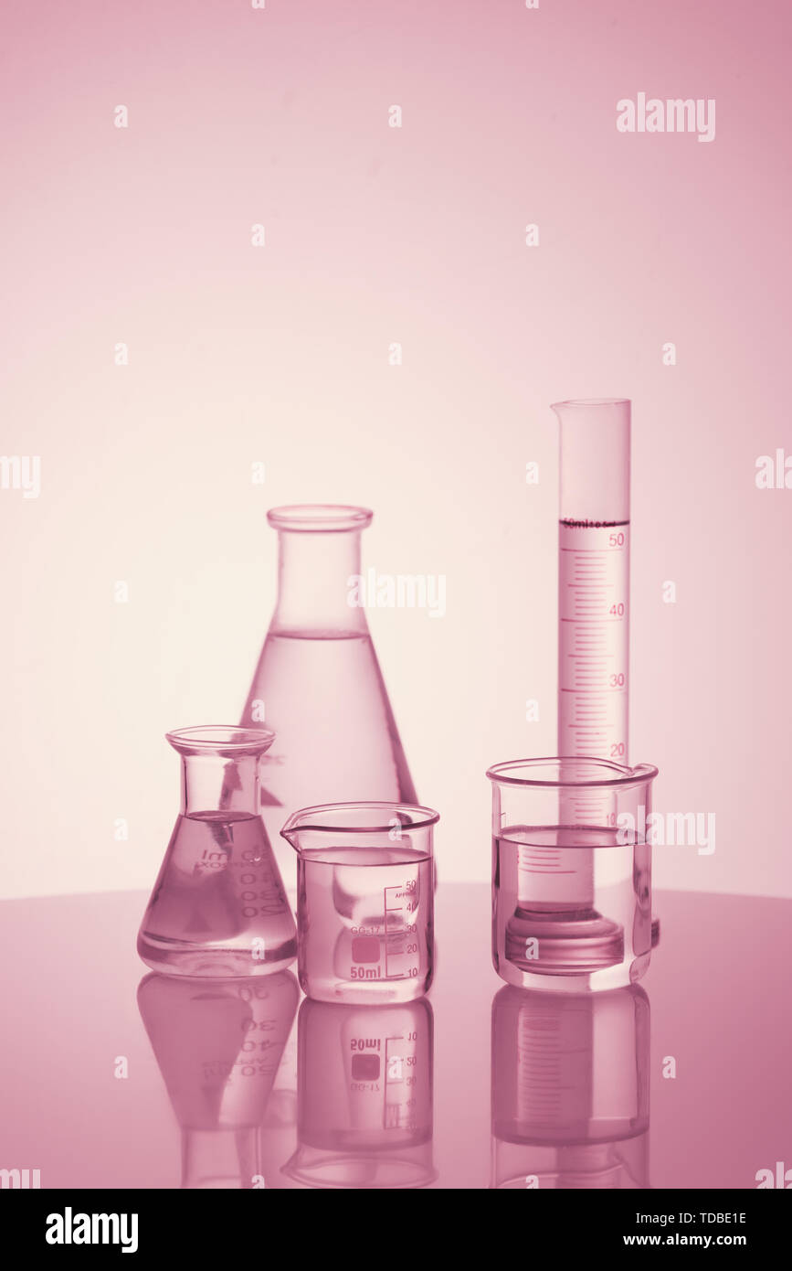 Lab container hi-res stock photography and images - Alamy