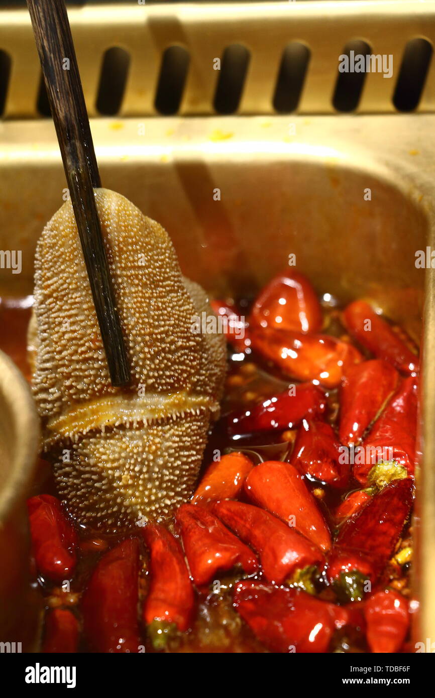 Rinse hot pot hi-res stock photography and images - Alamy