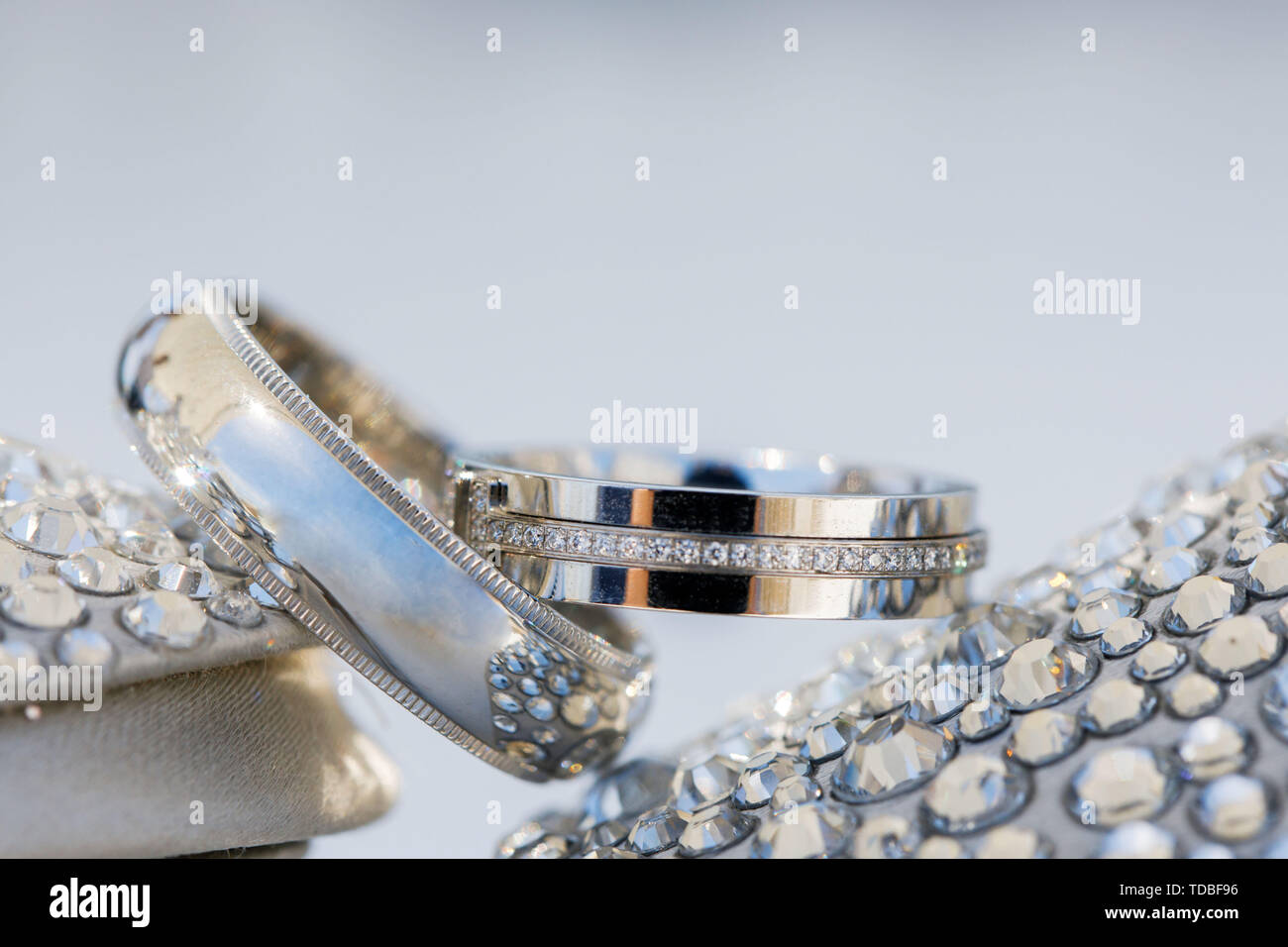 Luxury bridal wedding rings for bride and groom Stock Photo - Alamy