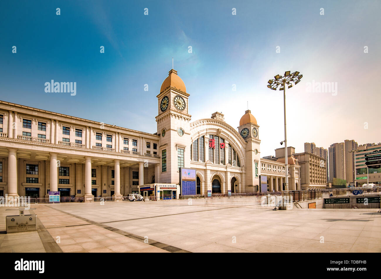 Hankou station hi-res stock photography and images - Alamy