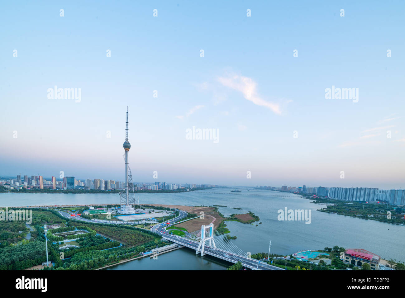 Linyi city hi-res stock photography and images - Alamy