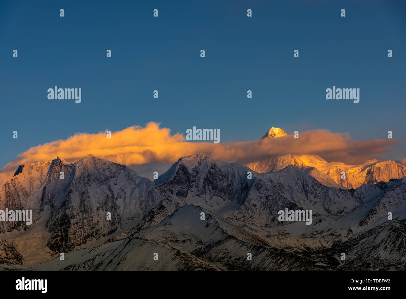 Gunga hi-res stock photography and images - Alamy