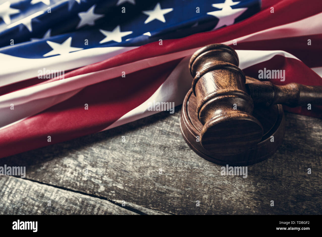 Wooden gavel and USA flag Stock Photo - Alamy