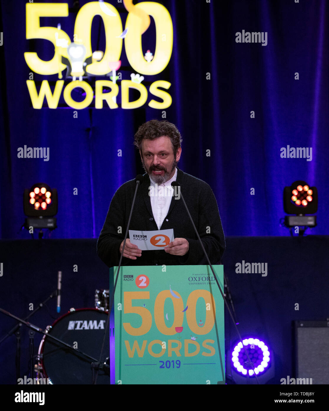 One stories hi-res stock photography and images - Alamy