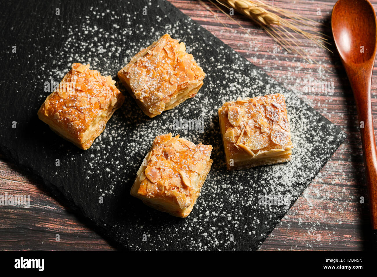 Thousand layer cake hi-res stock photography and images - Alamy