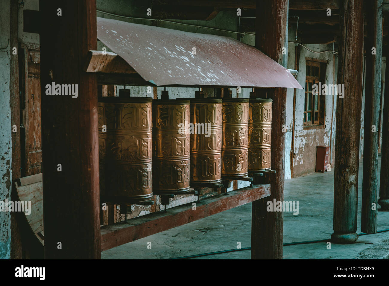 Meridian tube hi-res stock photography and images - Alamy