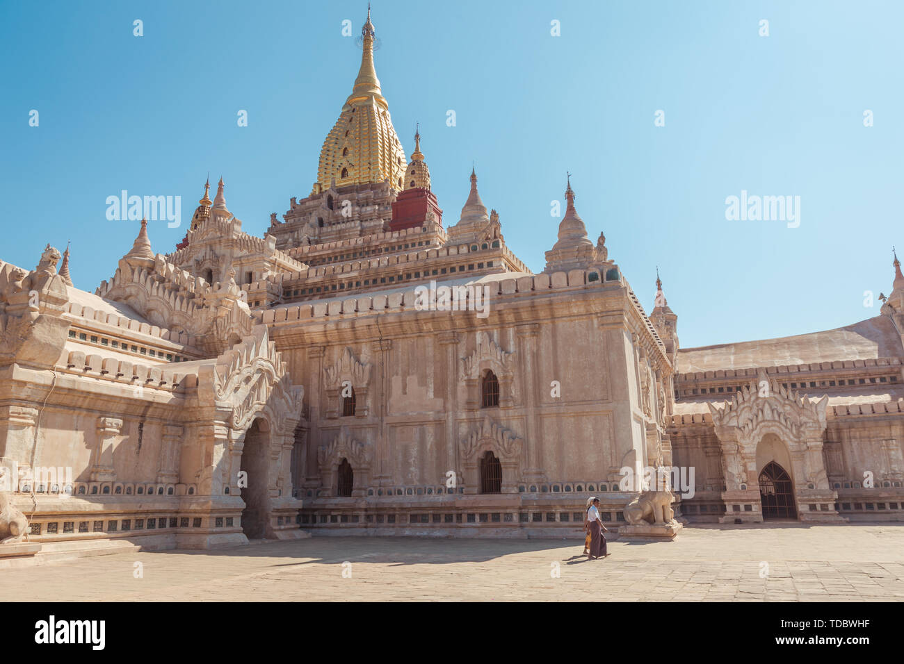 Pugan Ananda Temple Stock Photo - Alamy