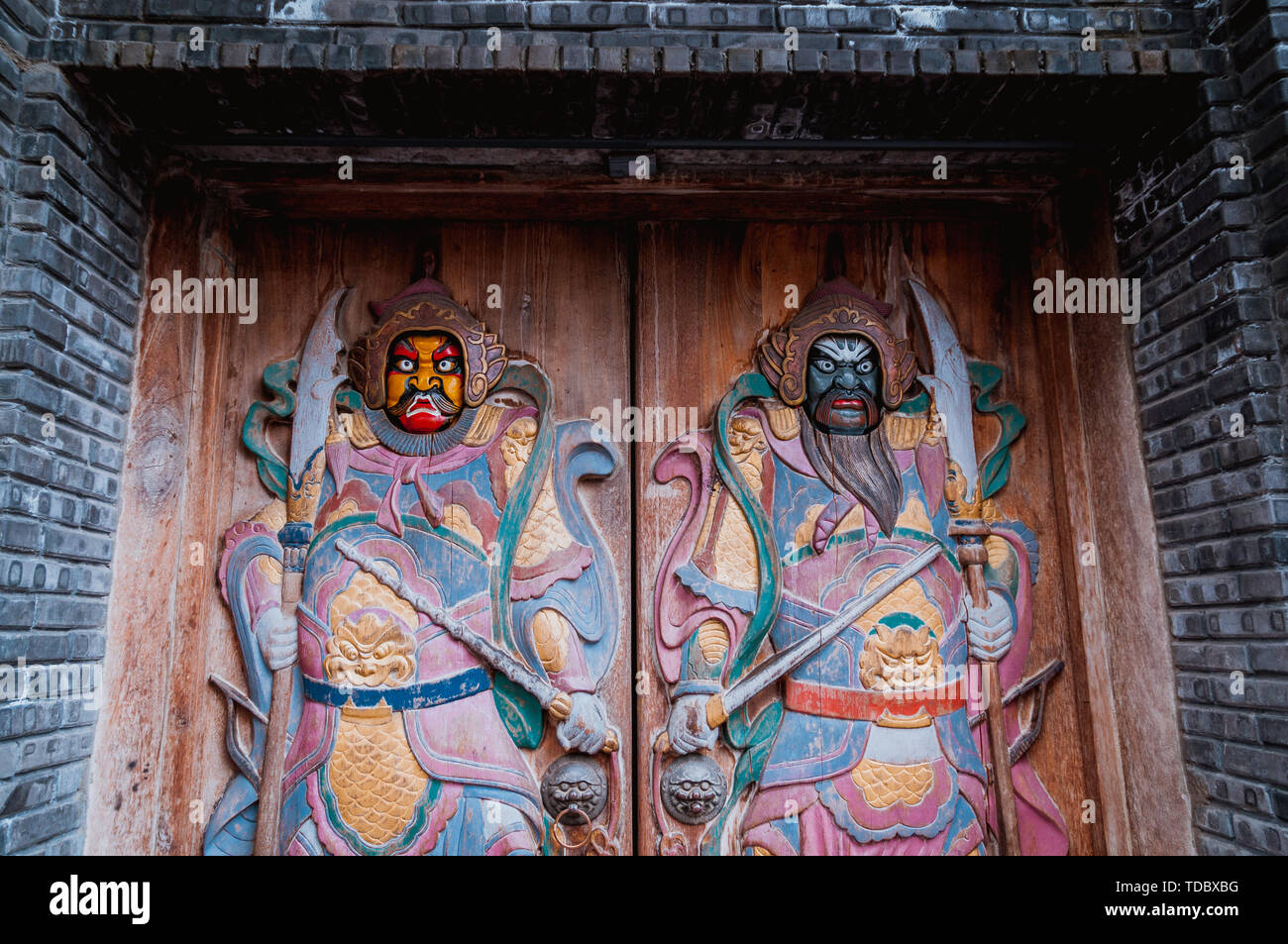 The door god of the wide and narrow alley in Chengdu Stock Photo - Alamy