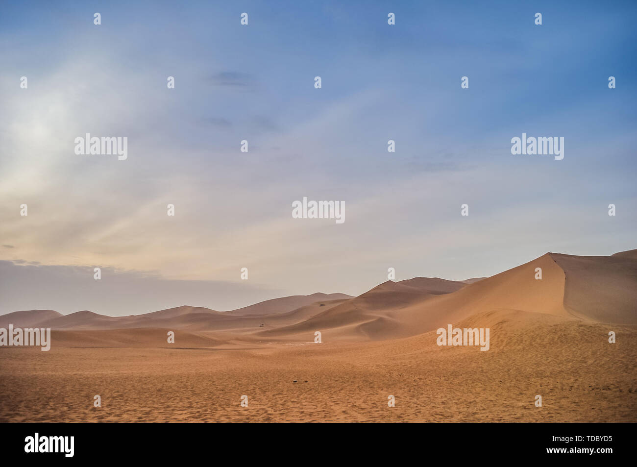 Desert Scenery of Mingsha Mountain, Dunhuang, Gansu Province Stock ...