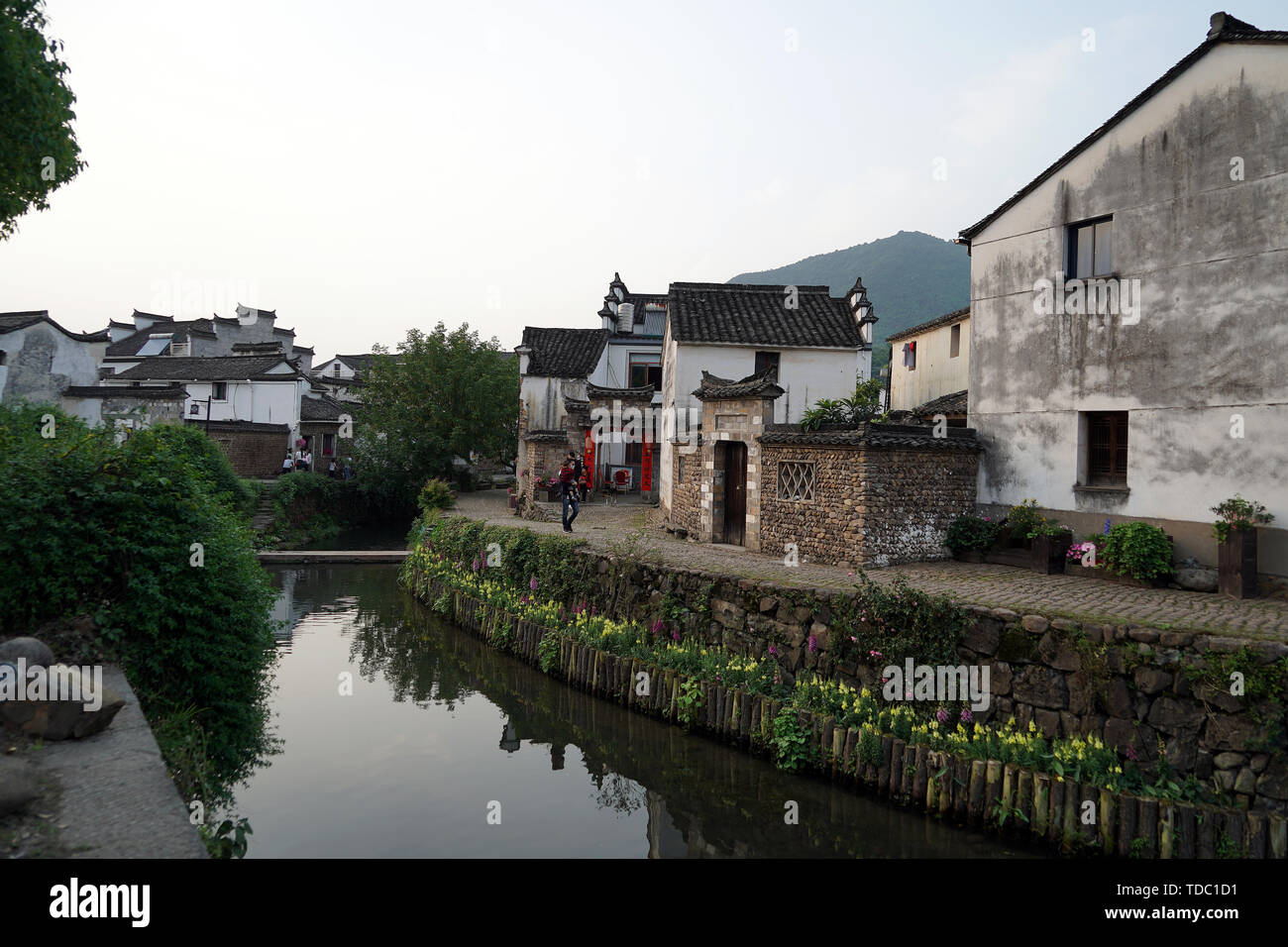 Longmen town hi-res stock photography and images - Alamy
