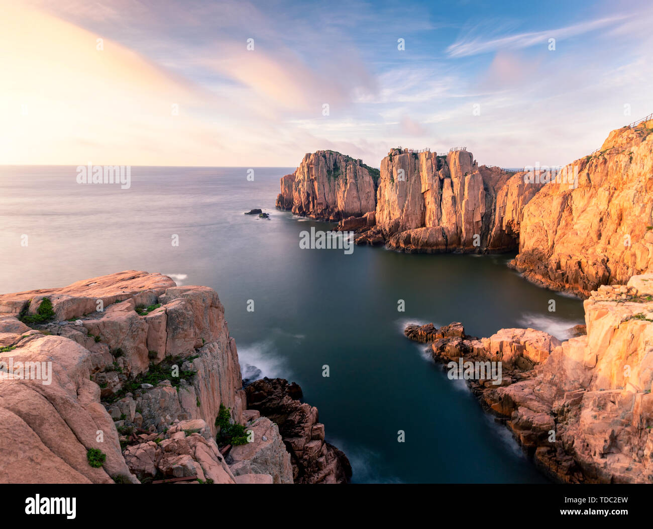Shengsi sea view sunrise in Zhoushan Stock Photo - Alamy