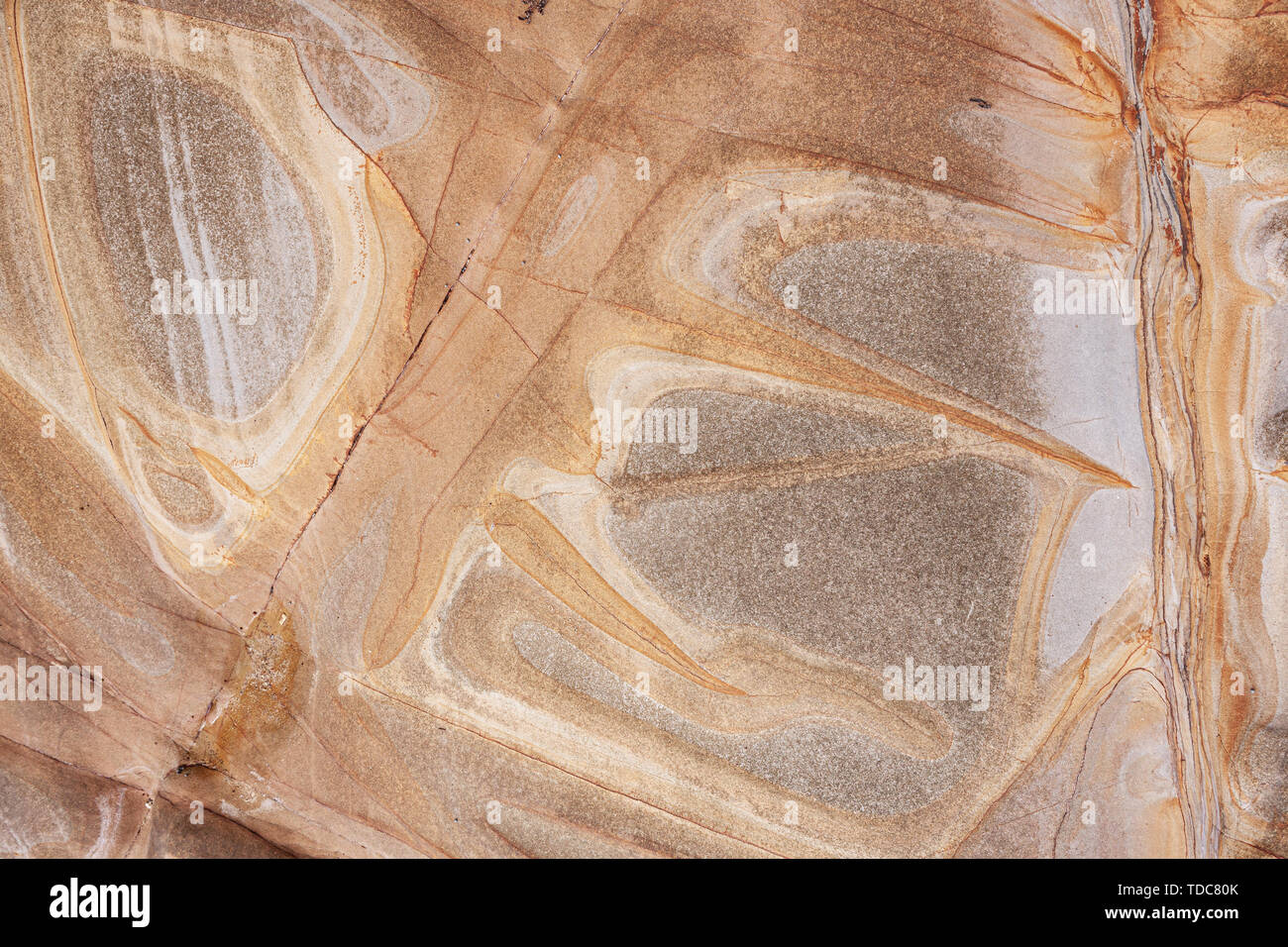 Smooth shapes hi-res stock photography and images - Alamy