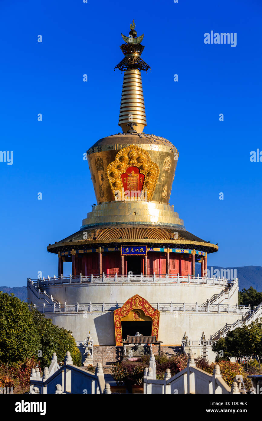 Lijiang Jinta Scenic Area Stock Photo - Alamy