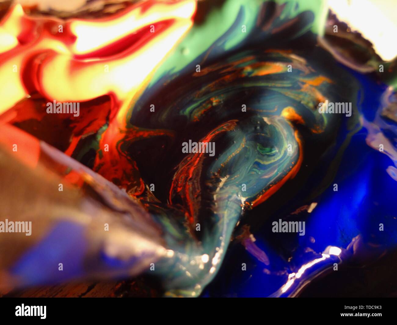 Mixing pigments hi-res stock photography and images - Alamy