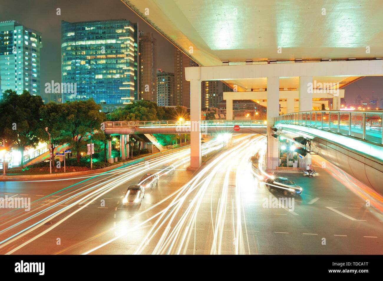 Highway bridge in Shanghai with busy traffic at night Stock Photo - Alamy