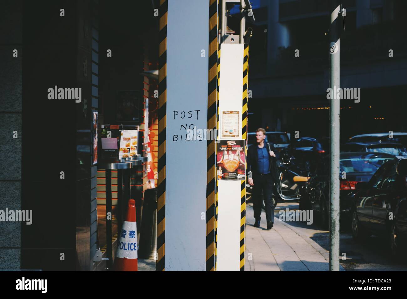 Hong Kong Street Corner Stock Photo - Alamy