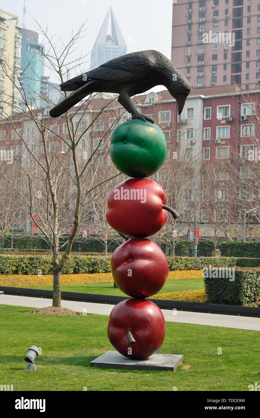 Creative sculptures in city parks Stock Photo - Alamy