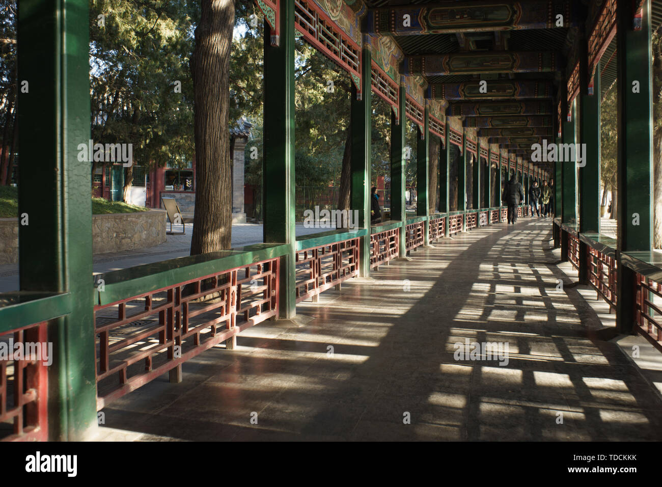 Summer Palace Scenic Promenade Stock Photo - Alamy