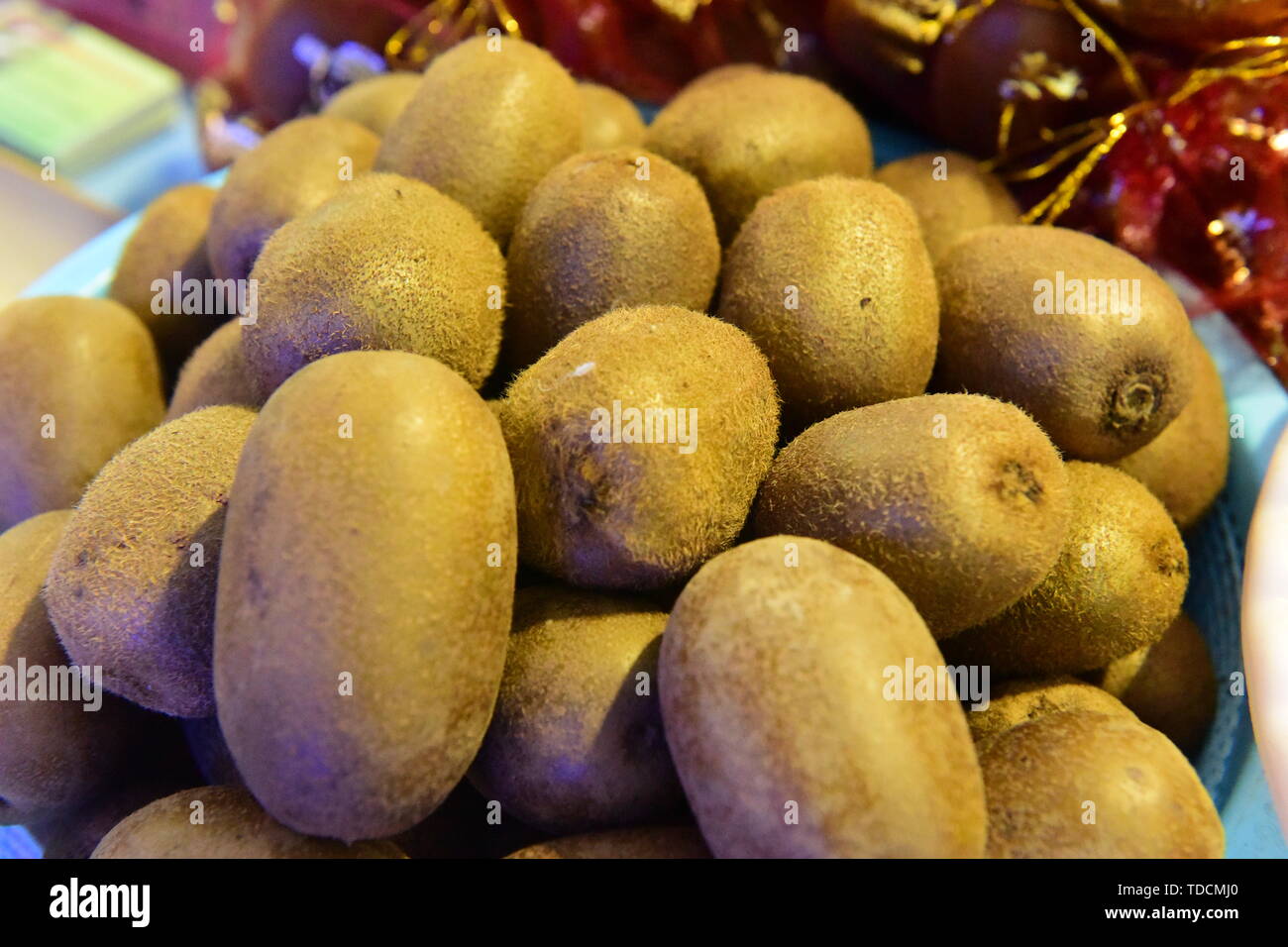 Muddy vegetables fruit hi-res stock photography and images - Alamy