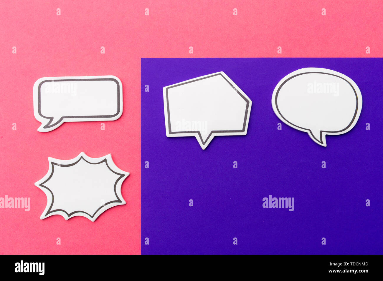 Social Media Chat Concept. Blank empty chat bubble for text Stock Photo ...