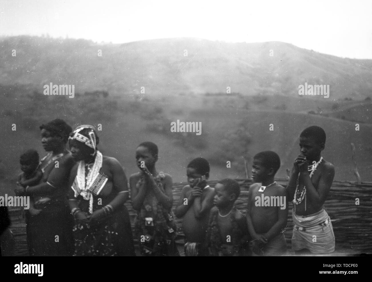 Zulu women hi-res stock photography and images - Alamy