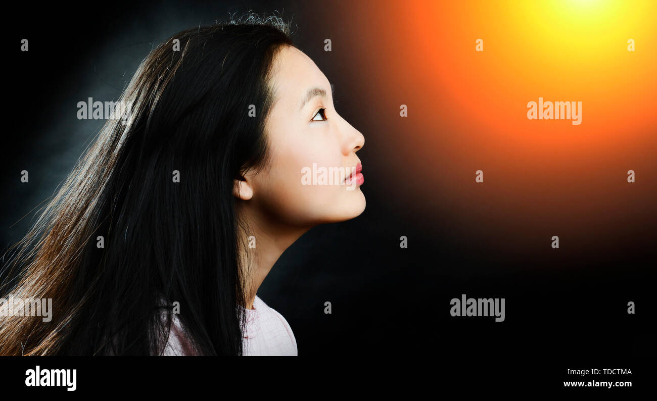 Long haired female head side view hi-res stock photography and images ...