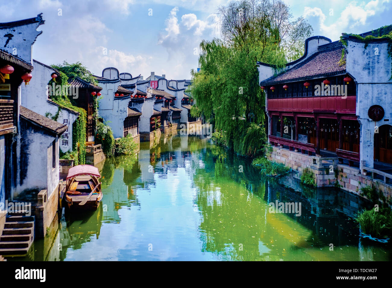 Jiaxing moon river historical block Stock Photo - Alamy