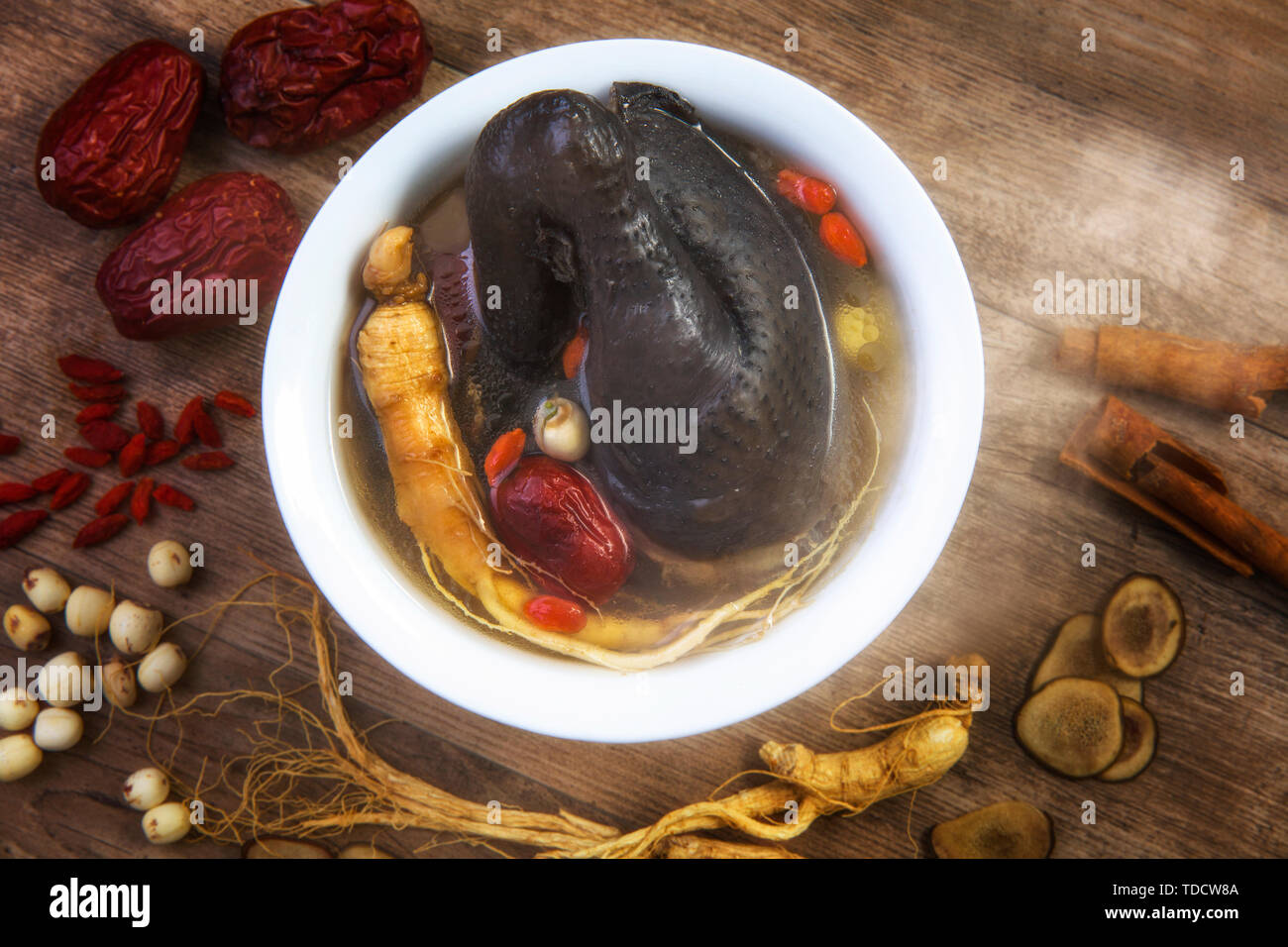 Octagon spice hi-res stock photography and images - Alamy