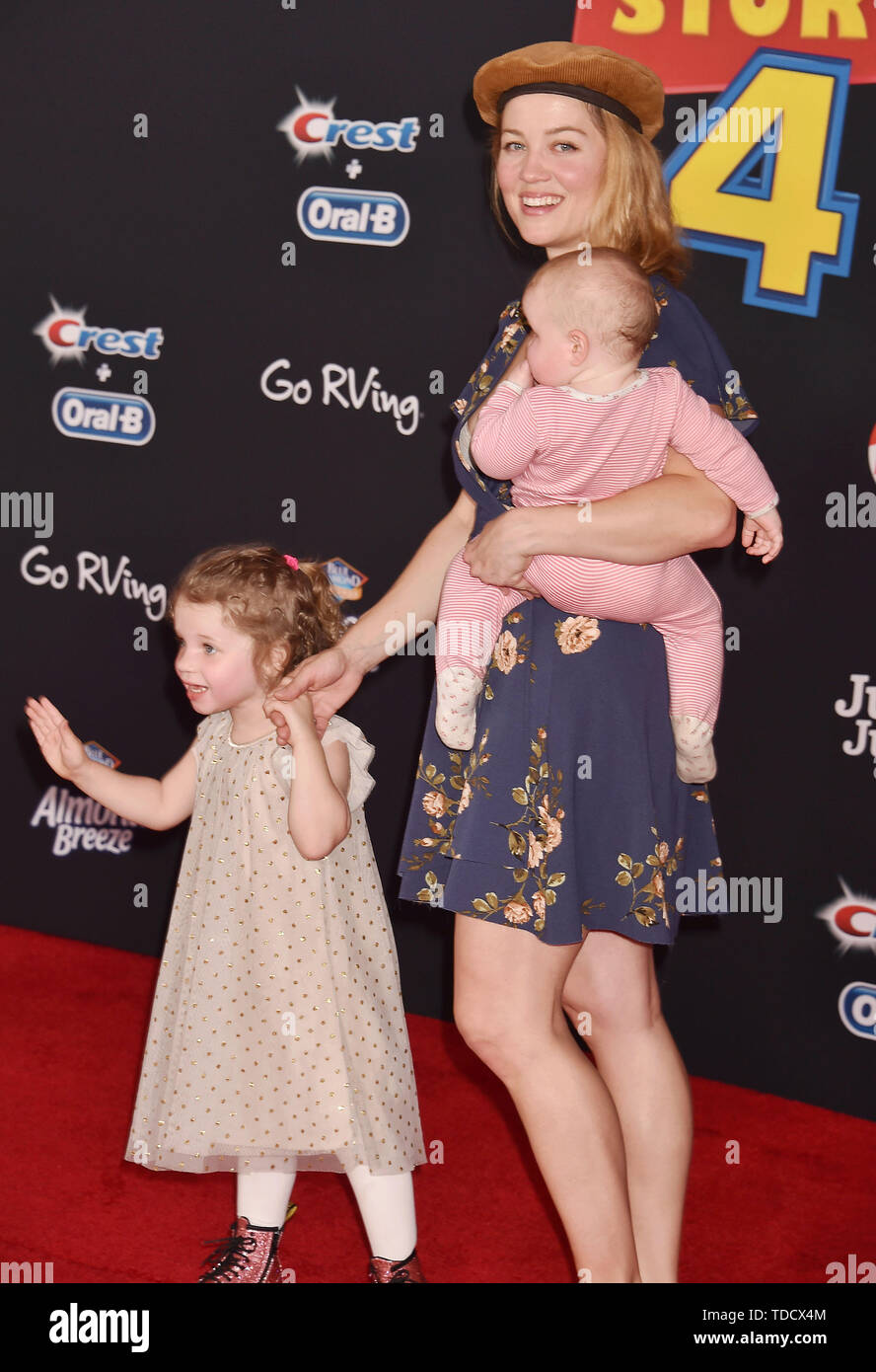 HOLLYWOOD, CA - JUNE 11: Erika Christensen arrives at the premiere of ...