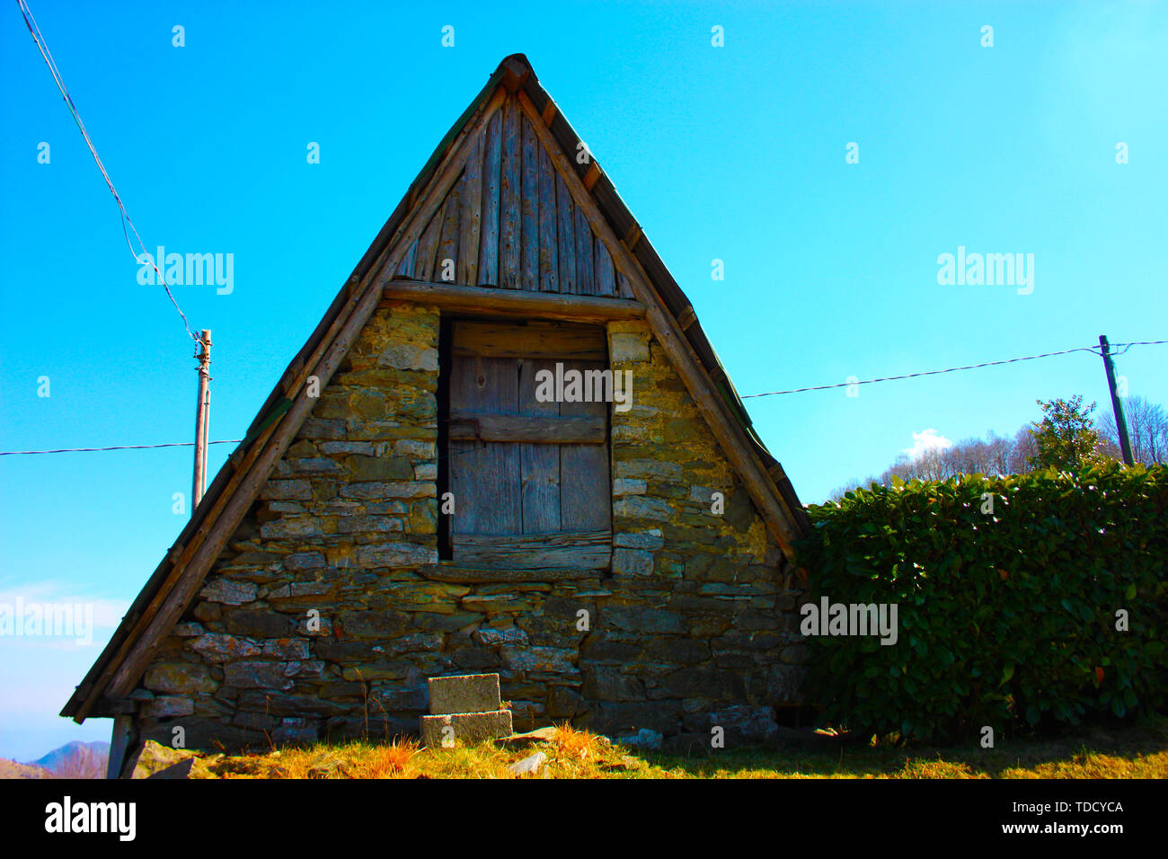Fire wood store hut hi-res stock photography and images - Alamy