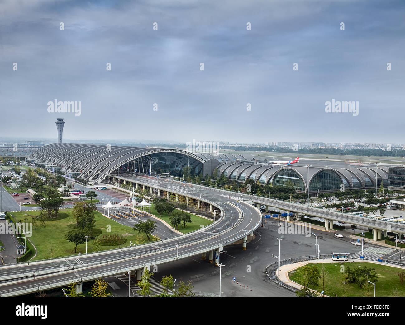 Chengdu Shuangliu Airport Terminal Stock Photo - Alamy