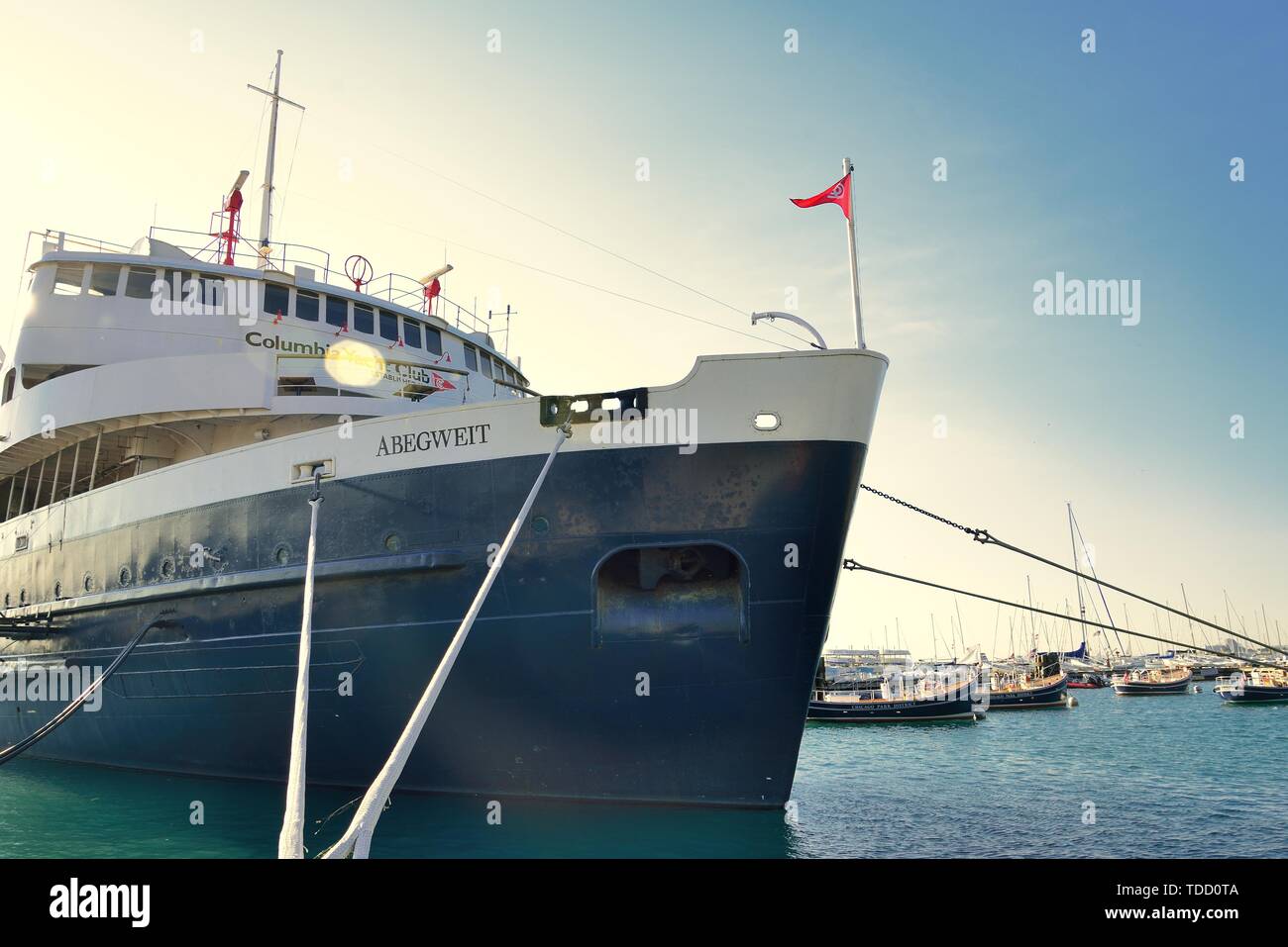 Ferry systems hi-res stock photography and images - Alamy