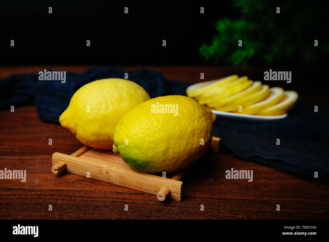 Foreign lemon hi-res stock photography and images - Alamy