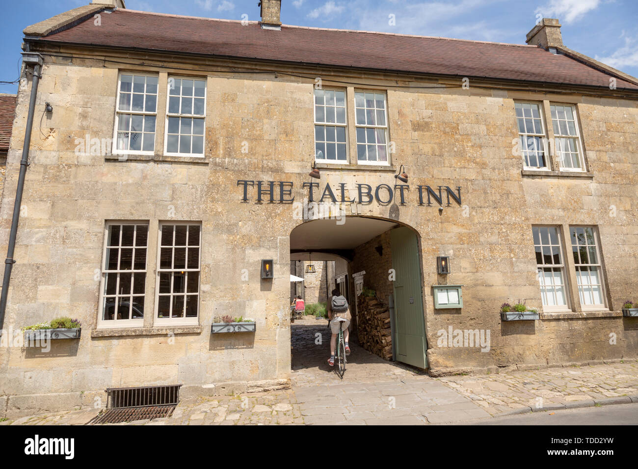 The talbot inn mells hi-res stock photography and images - Alamy