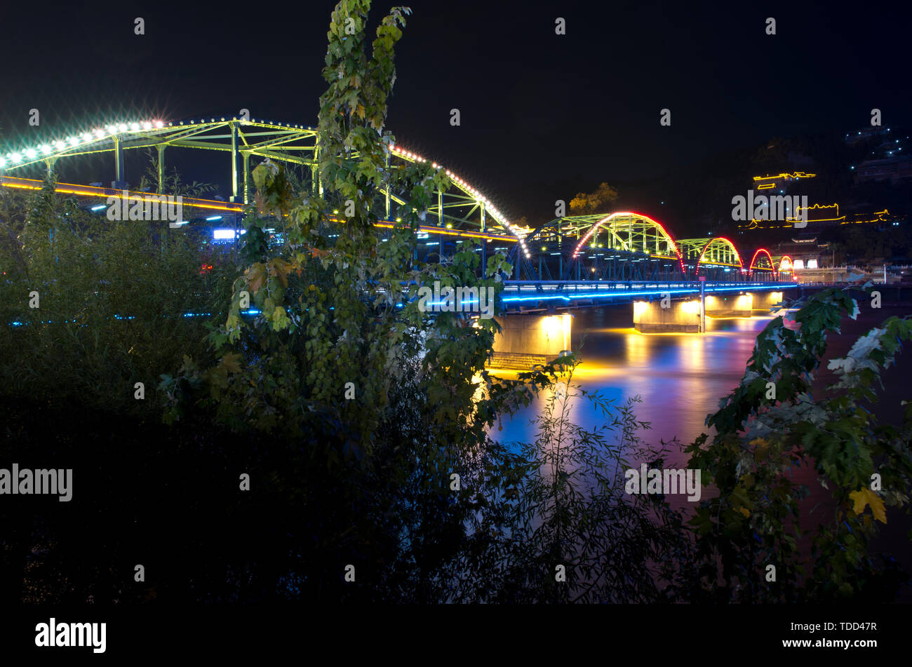 Lanzhou Yellow River Zhongshan Bridge Stock Photo - Alamy